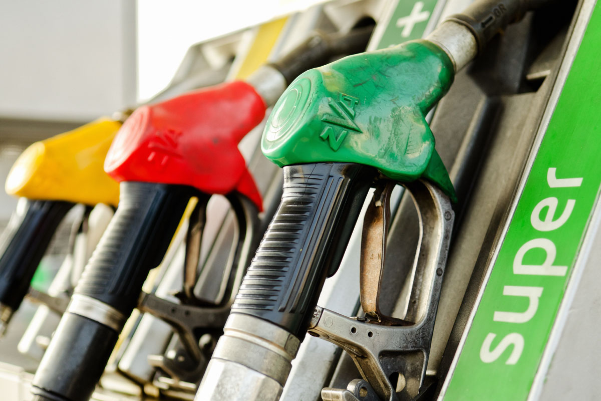 Come Scegliere la Carta Carburante Perfetta per la Tua Azienda